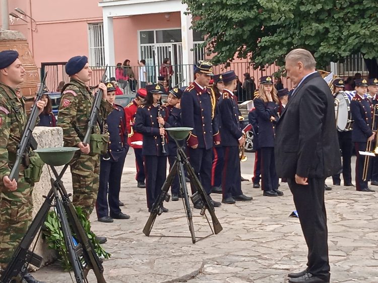 Εορτασμός της Ημέρας των Ενόπλων Δυνάμεων στους Φιλιάτες - Θεσπρωτική